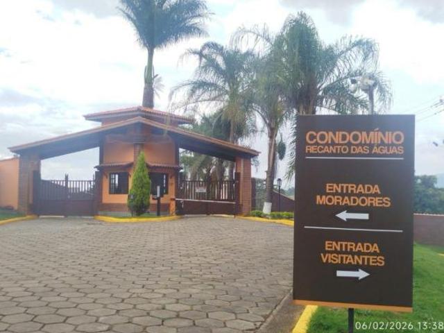 lindo terreno no condomio recanto das aguas extrema