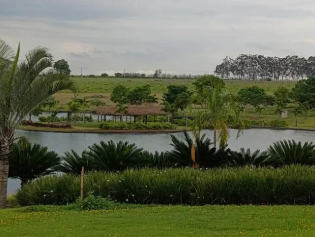 Lindo terreno no Haras Parente em Jaguariúna com 900 m2 semi plano