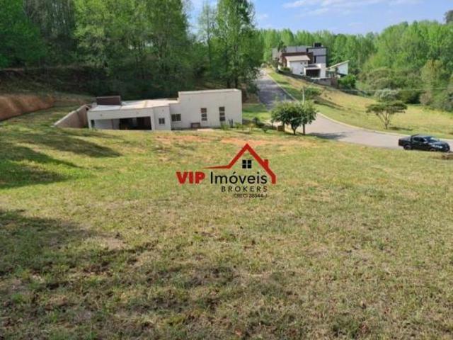 Lindo terreno com 1000m² no Condomínio Terras Caxambu