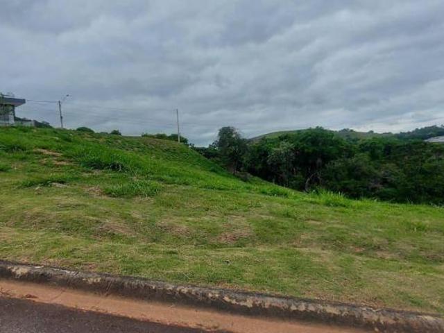 Lindo Terreno Condomínio Santa Isabel