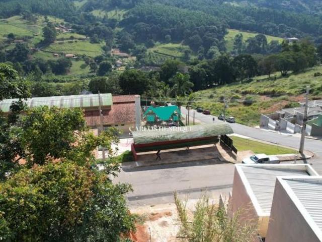 Lindo Terreno em Pedra Bela: Seu Próximo Investimento com Vista Panorâmica! 🏞 ✨
