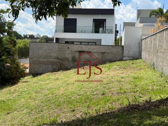 Lindo terreno em um dos loteamentos mais desejados de Atibaia Terras de Atibaia I