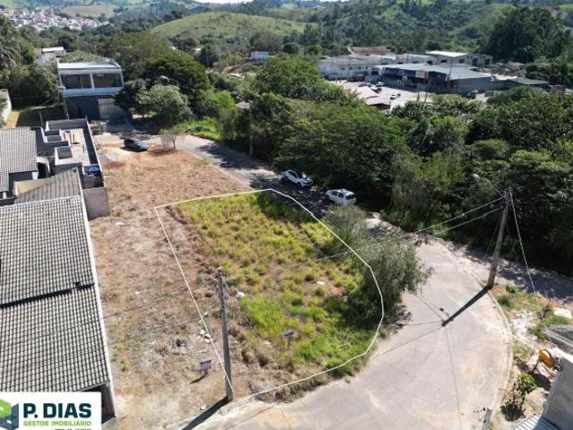Lindo Terreno Residencial de Esquina com Topografia Plana – Pinhalzinho SP