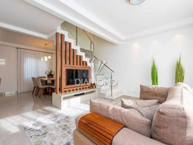 Lindo Triplex 100% mobiliado com 200m², 3 quartos sendo 1 suite, ático amplo