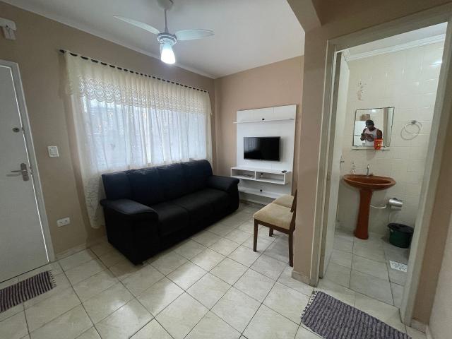 Lindo Apartamento, 4 quadras da Praia