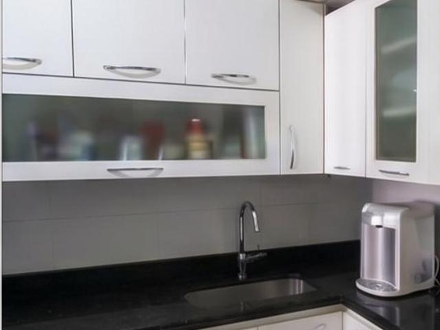Lindo AP 70 M2 Condomínio Labitare. 3 dormitórios, 2 Vagas. Vsta Livre Verde!