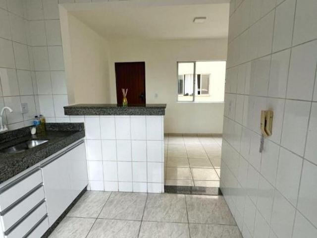 Lindo apartamento 03 quartos vazio