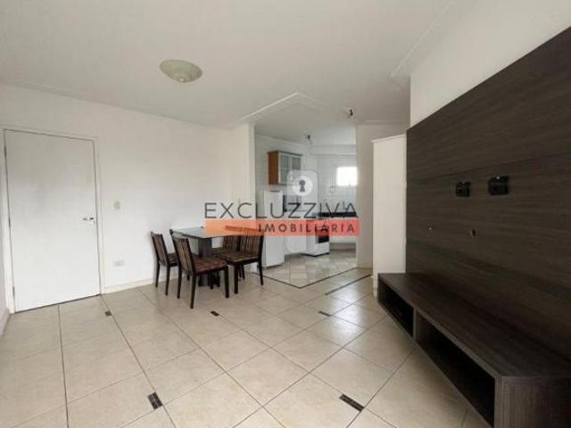 Lindo apartamento 2 dormitorios e suite no Village Towers em Taubate