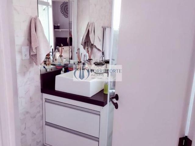 Lindo apartamento 2 dormitórios, 1 suíte, 1 vaga perto do Metrô