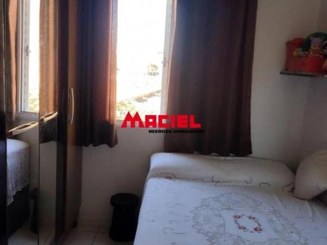 Lindo Apartamento 2 Quartos TODO MOBILIADO Condomínio Max Clube