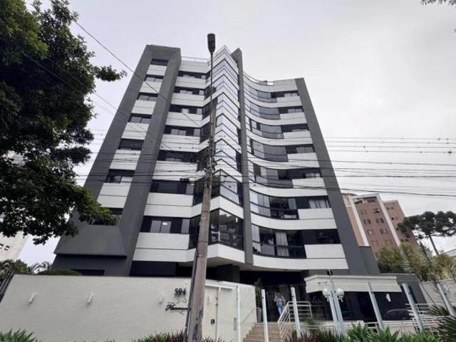 Apartamento 3 quartos uma suite 2 vagas a venda no Juvevê