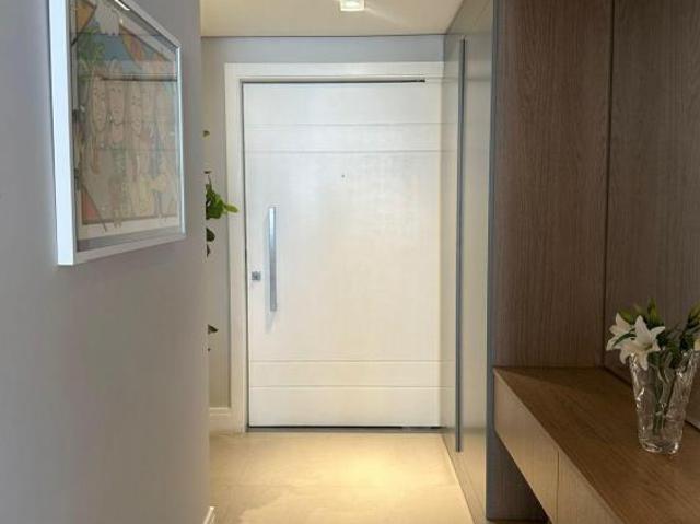 Lindo Apartamento 3 Suítes, 5 banh, 3 vagas, Vista Guaiba, Tristeza, Porto Alegr