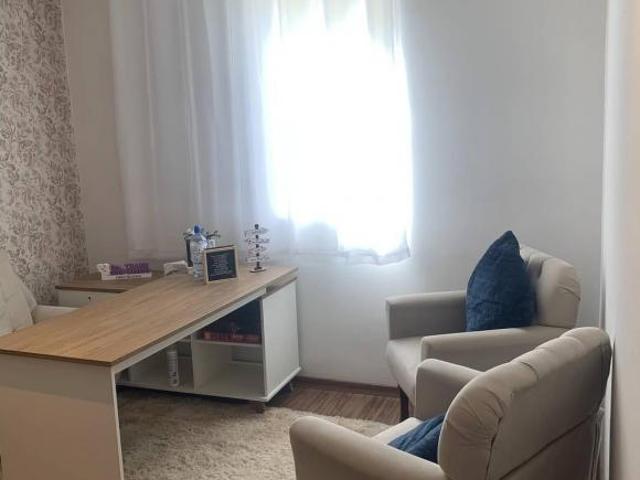Lindo apartamento térreo a venda condominio Tiradentes