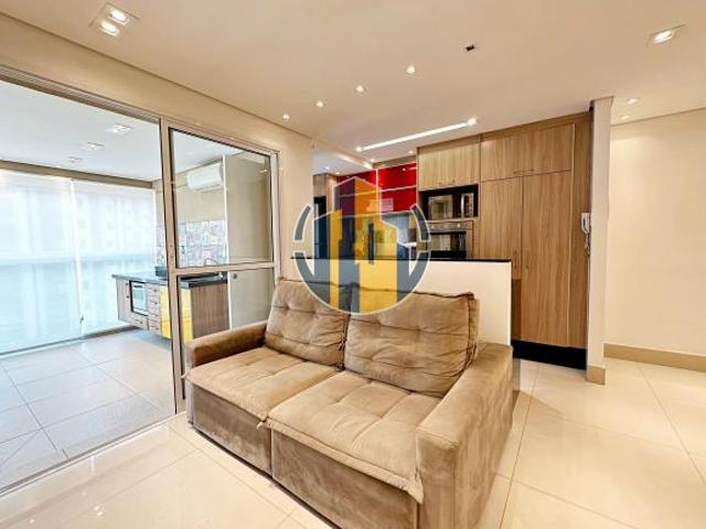 Lindo apartamento todo mobiliado com 1 vaga de garagem e varanda gourmet