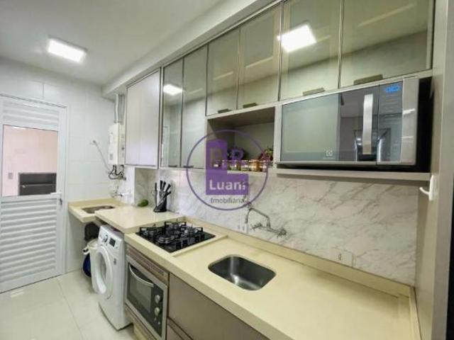 Lindo apartamento todo planejado com 3dormitorios sendo 1 suite