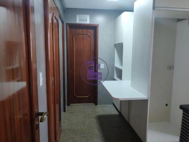Lindo apartamento triplex com 4cdormitorios sendo 2 suites