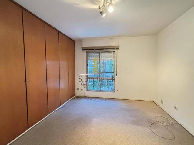 Lindo apartamento venda Ed. Lido Di Venézia 4 dormitórios c/ 220m²
