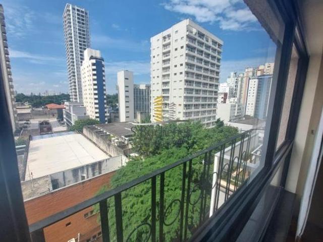 Lindo apartamento venda Rua Princesa Isabel Campo Belo próximo ao metrô