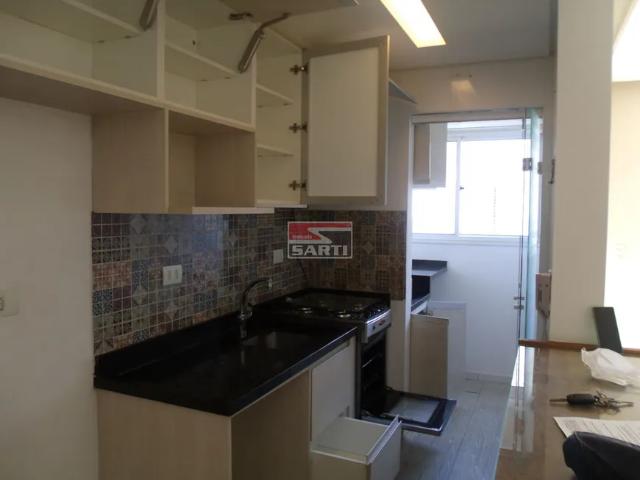Lindo apartamento à venda muito moderno e decorado com sacada, piso laminado show oferta!