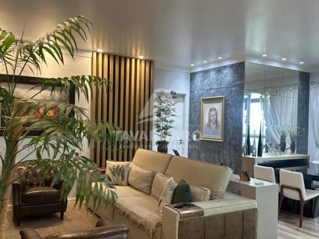 Lindo apartamento à venda mobiliado na região central da cidade