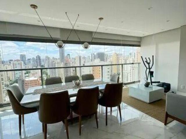 Lindo apartamento à venda na Pompéia com 107m², 2 vagas próximo ao Bourbon Shopping