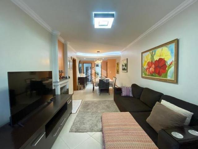 Lindo apartamento à venda na Rua Professor Teixeira, no Edifício San Francisco Palace