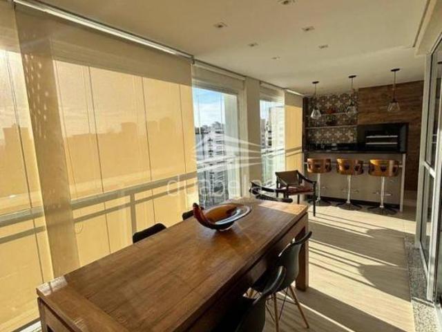Lindo apartamento a venda na Vila Adyanna