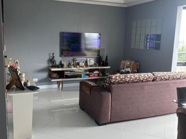 Lindo apartamento a venda no Condomínio Aldeia dos Pássaros