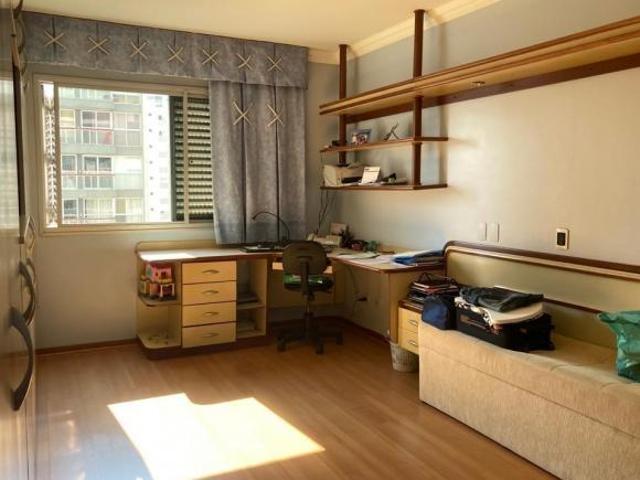 Lindo Apartamento à Venda no Edifício Colina Imperial, 3 Quartos e Suíte