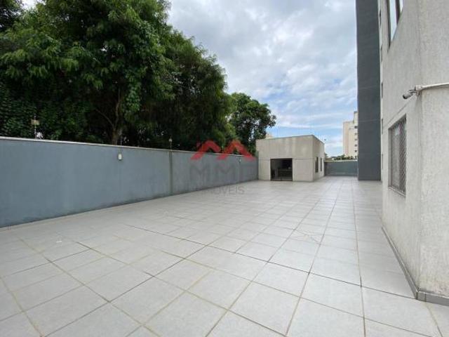 LINDO APARTAMENTO A VENDA NO PORTÃO!