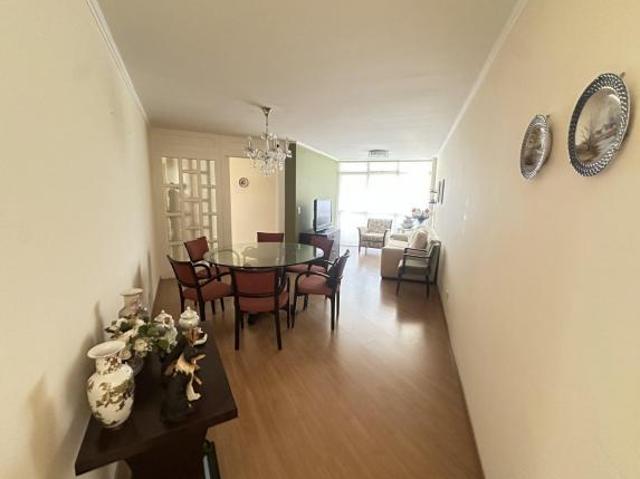 Lindo apartamento a venda, andar alto, mobiliado, 3 quartos sendo 1