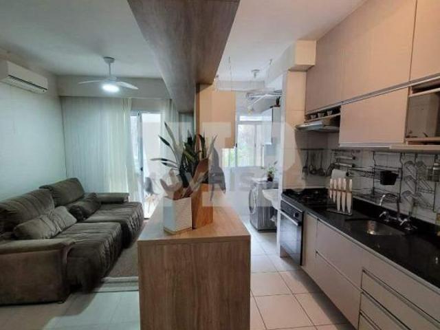 Lindo apartamento à venda com 2 dormitórios no Acqua Play Santos