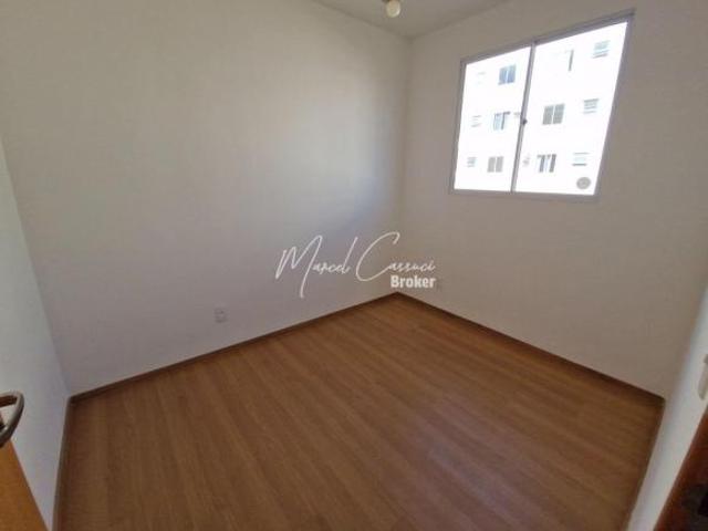 Lindo apartamento à venda com 2 quartos e vaga para 1 carro