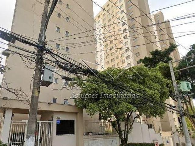LINDO APARTAMENTO A VENDA COM QUINTAL VILA PENTADO