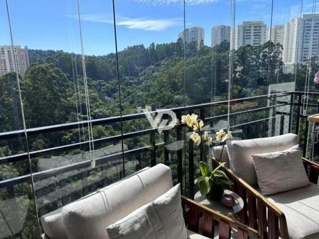 Lindo Apartamento à venda em Alphaville Bosque Tamboré