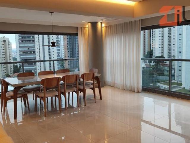 Lindo apartamento à venda 122m², 2 vagas no Alto da Lapa