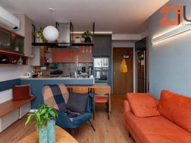 Lindo apartamento à venda 70m², 1 vaga localizado à 300mts da futura estação de metrô em Perdizes