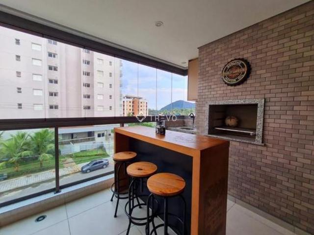 LINDO APARTAMENTO A 100 METROS DA PRAIA À VENDA NO CENTRO DE BERTIOGA