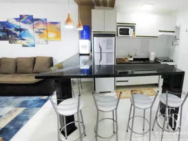 Lindo apartamento a 300 metros do mar
