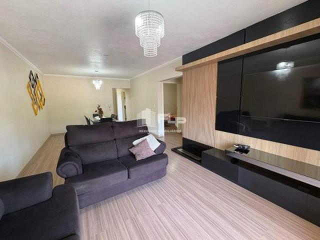 LINDO APARTAMENTO AMPLO E CENTRAL