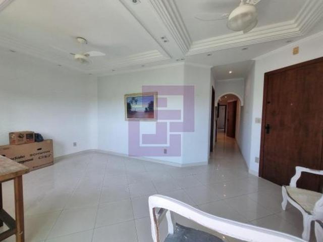 LIndo Apartamento com 3