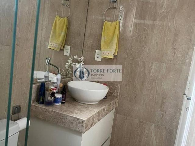 Lindo apartamento com 3 dormitorios 1 suite com vaga coberta no Tatuapé
