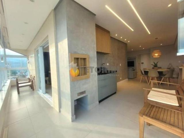 Lindo apartamento com 3 dormitorios e uma vista incrivel do mar na praia do Massaguaçu Caraguata