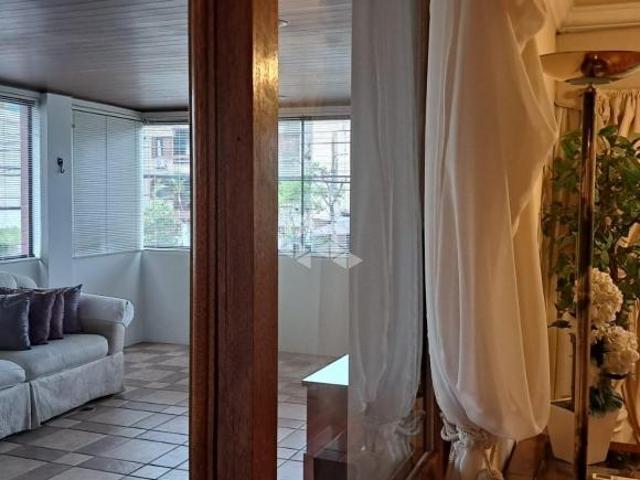 Lindo apartamento com 3 dormitórios e 2 vagas de garagem