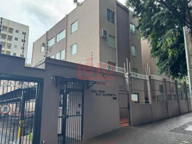 Lindo Apartamento com 3 quartos a 400 mts da av Cerro Azul