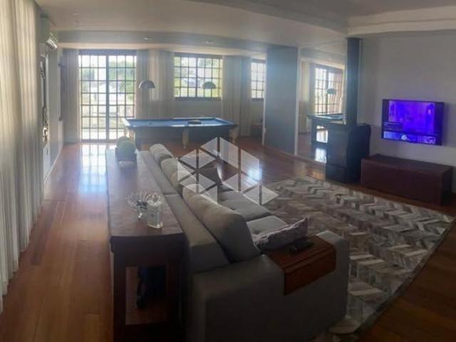 Lindo Apartamento com 3 quartos sendo 2 suítes no Bairro Nossa Senhora de Lourdes em Santa Maria