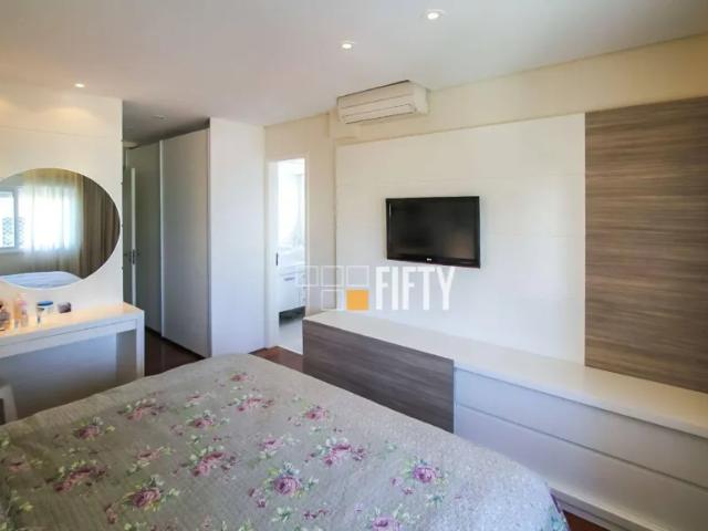 Lindo apartamento com 3 suítes a venda