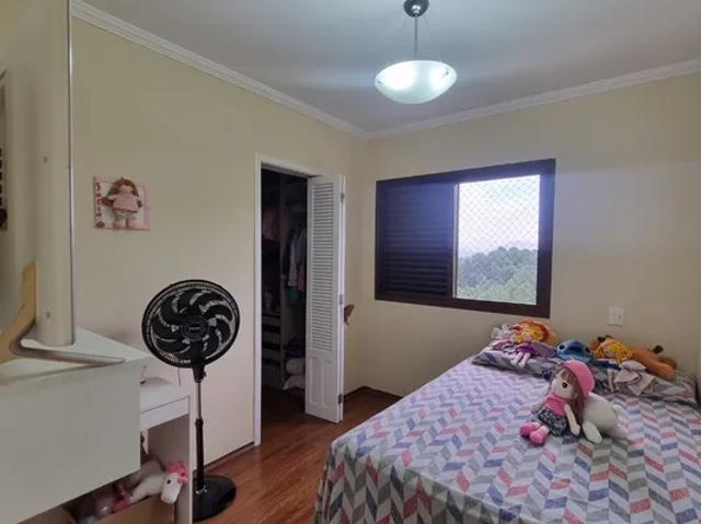 Lindo apartamento com 116 metros semi mobiliado com 2 vagas