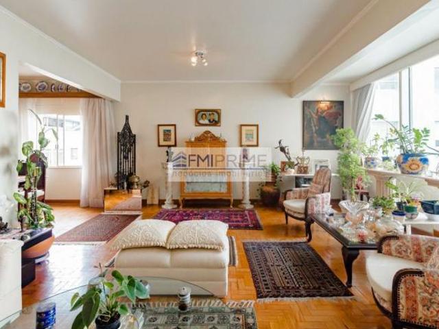 LINDO APARTAMENTO COM 183 M2 EM HIGIENÓPOLIS