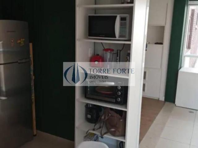 Lindo apartamento com 1 dormitório, 1 vaga na Vila Olímpia